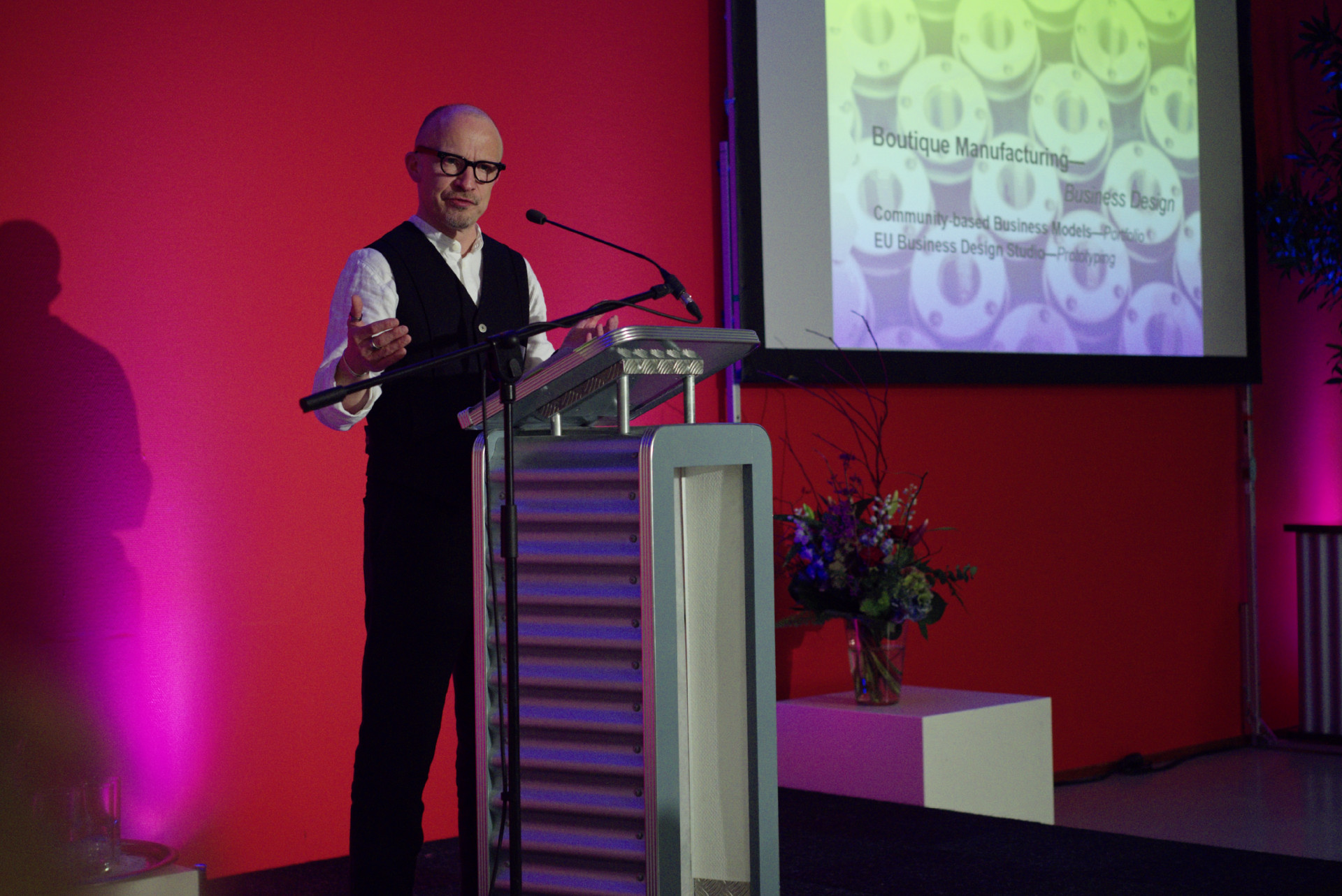 Peter Troxler | …also online